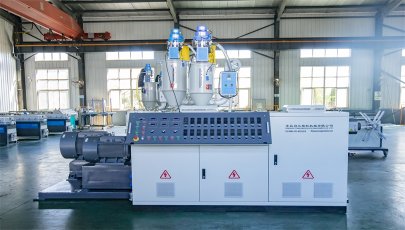 Corrugated pipe machine